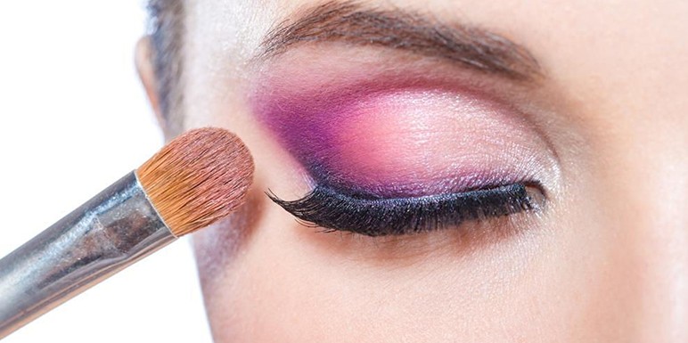 Mejkap saveti kako bi vaše oči izgledale veće - Ordinacija.tv