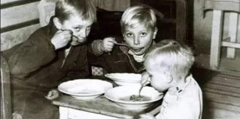 Zlatni sinovi sirote Zumre, koja je za njih dala cijeli svoj život, i ...